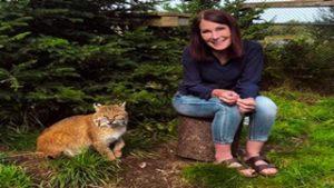 Canadian Wildlife Rehabilitator Hope Swinimer Returns to TV Screens ...